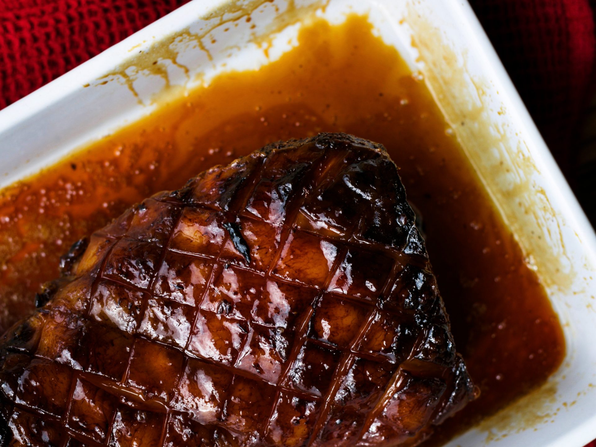 Keptas kiaulienos kumpis su medumi - Maisto Kelionės